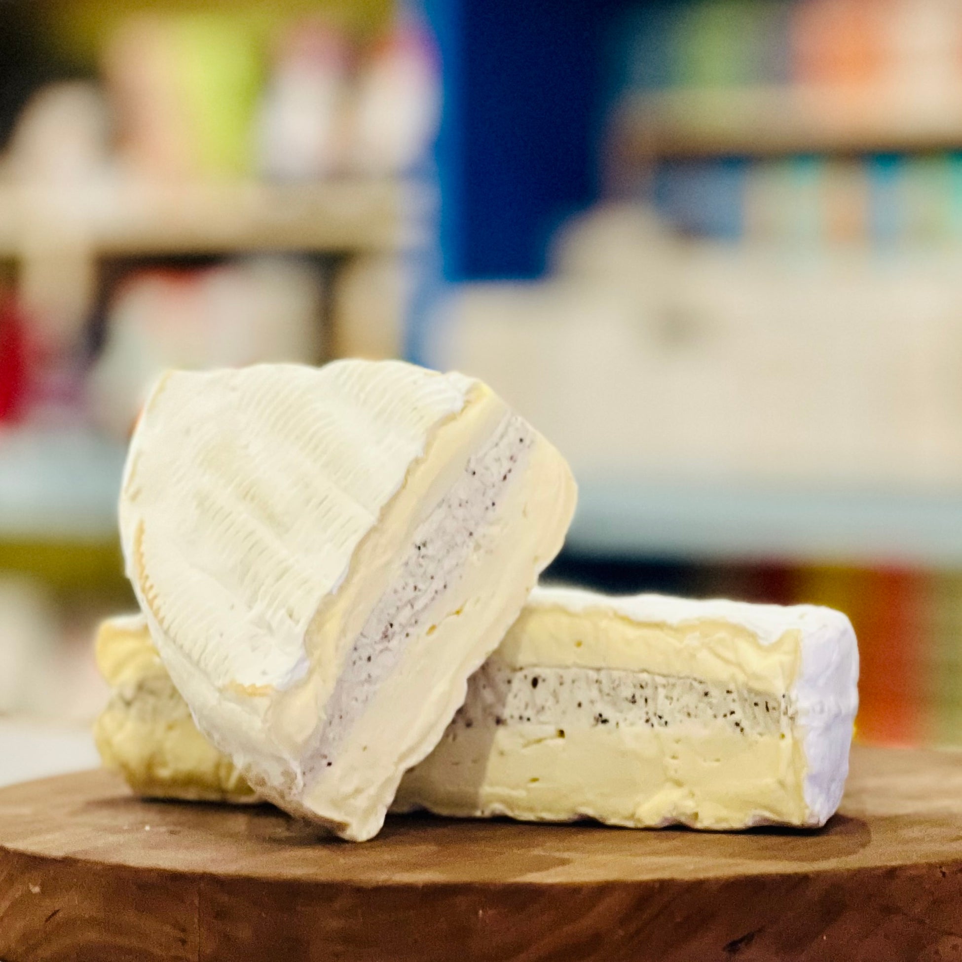 Duo de Brie with Summer Truffle – Good Cheese
